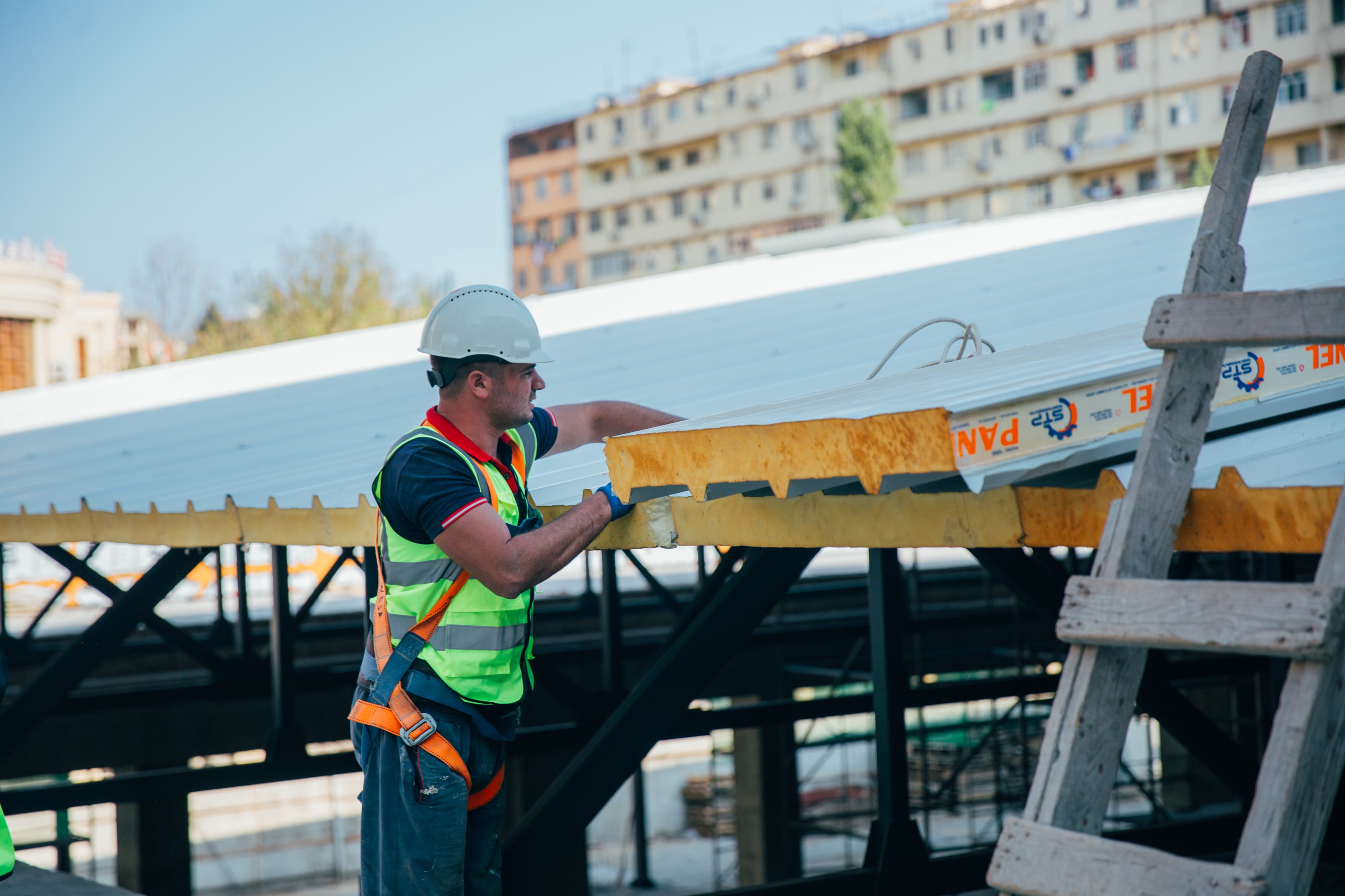 Podium Mall | Facade Installation | WESA