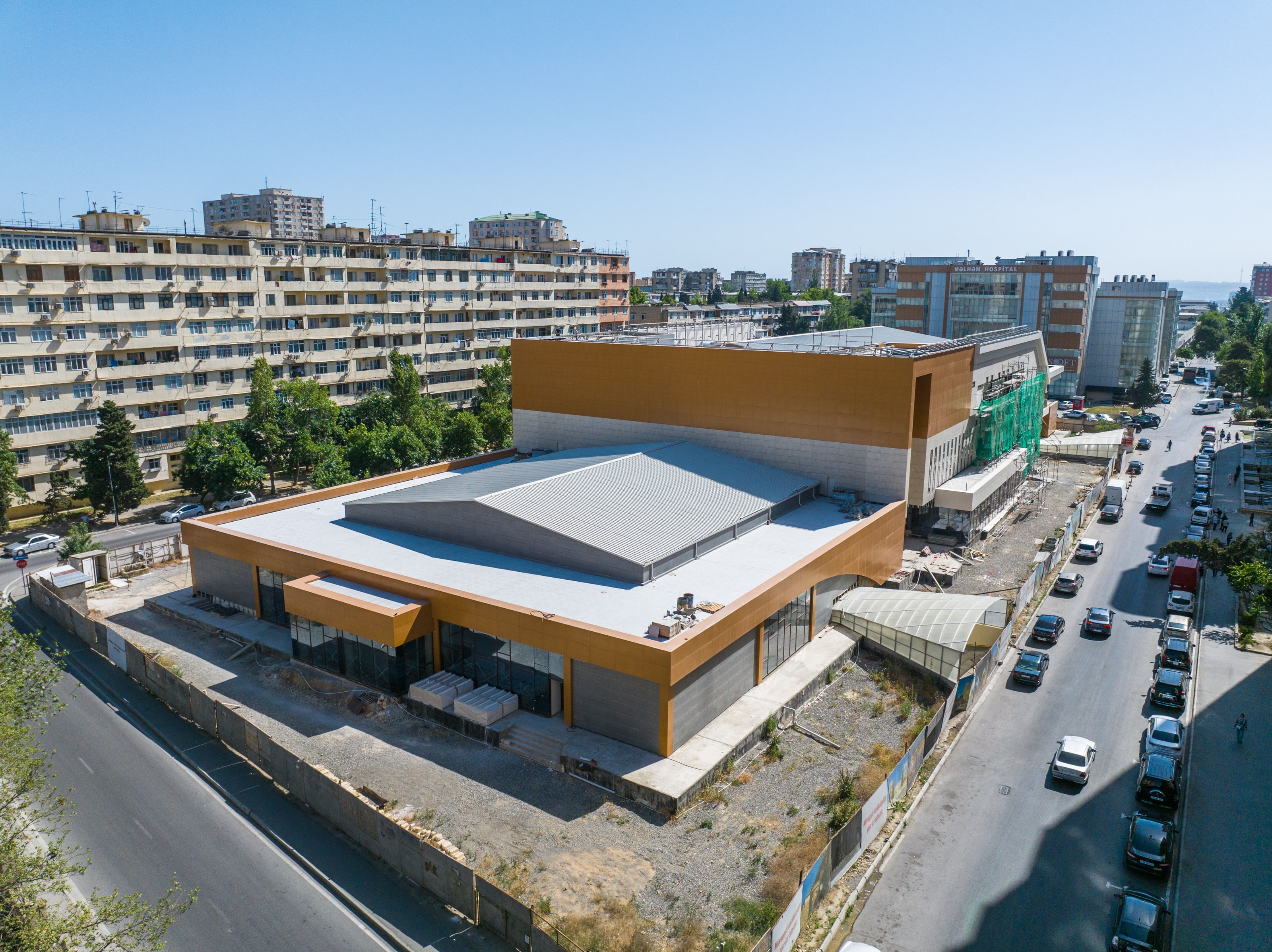 Podium Mall | Facade Installation | WESA